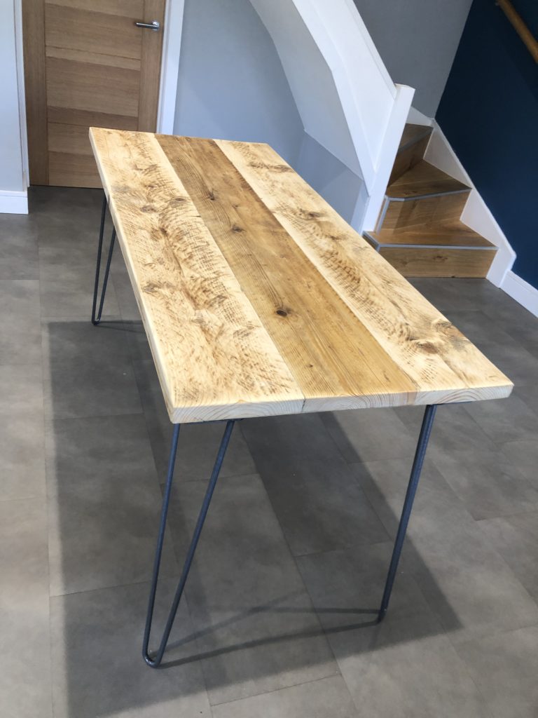 How to make a 4-6 seater dining table from reclaimed scaffold boards ...